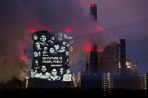 Breaking free from fossil fuels - Greenpeace Australia Pacific