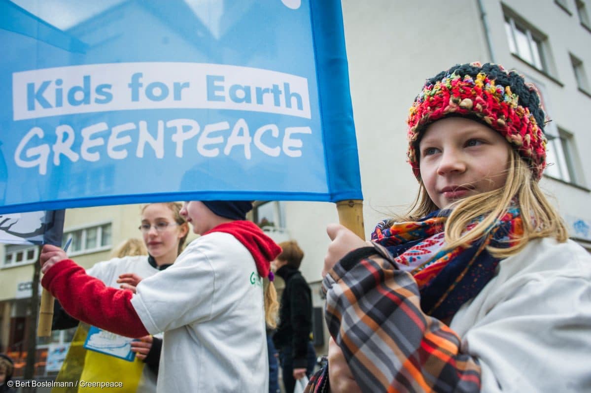 Peace & Democracy - Greenpeace Australia Pacific