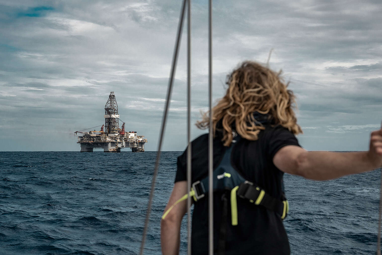 We witnessed Woodside drilling its Burrup Hub - Greenpeace Australia ...