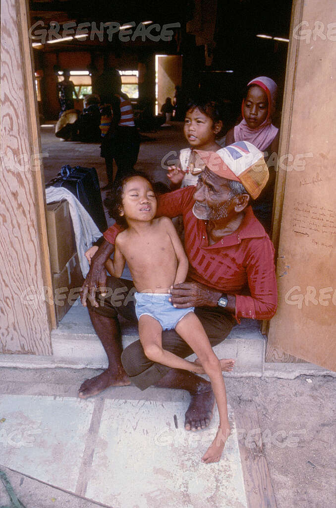 Why did the French bomb the Rainbow Warrior? - Greenpeace Australia Pacific